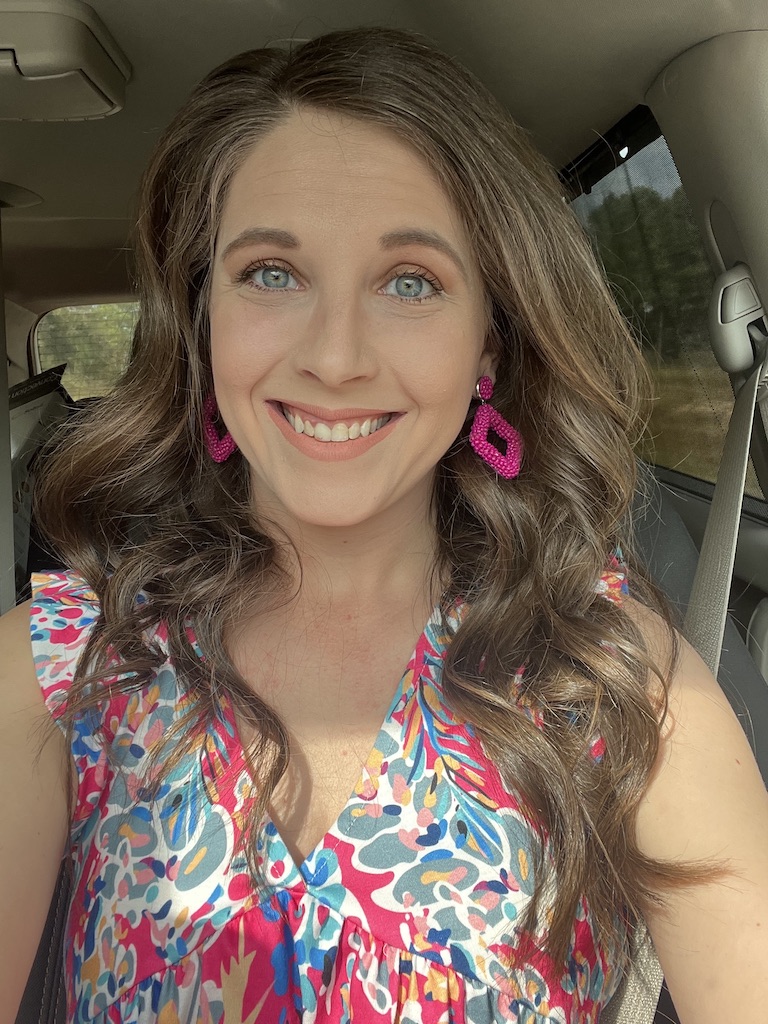 Jennifer Ladner's Instagram, Twitter & Facebook on IDCrawl