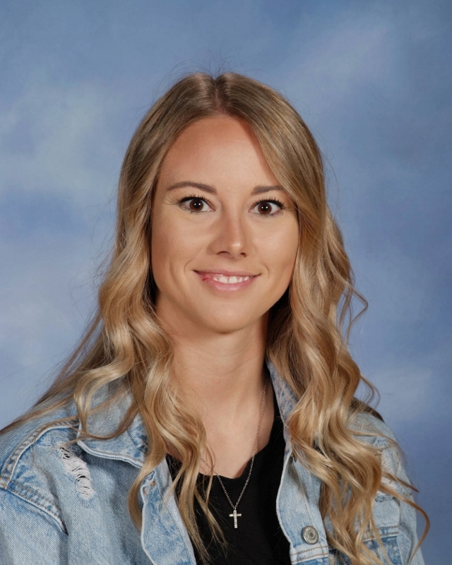 Angel Farnsworth's Instagram, Twitter & Facebook on IDCrawl